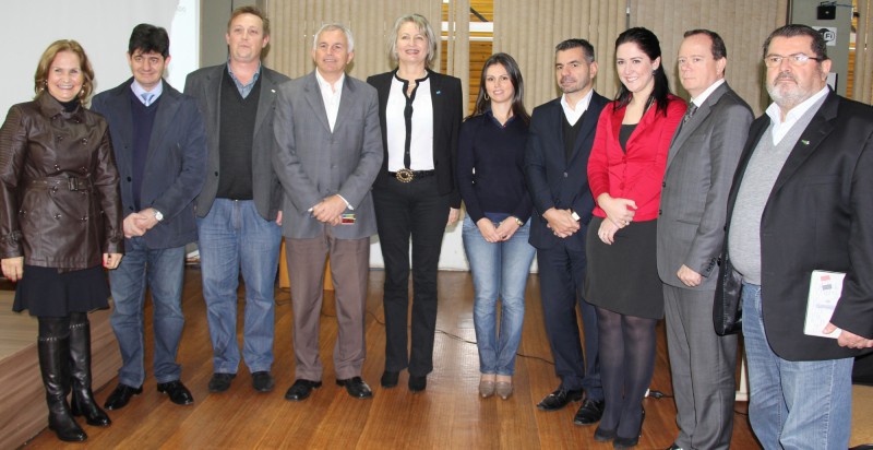 Lajeado em parceria com a Jucergs adere à Redesim no Estado - Portal do ...