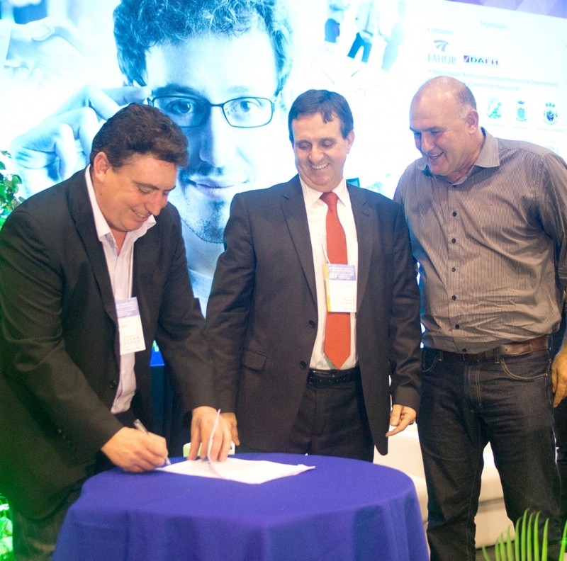 Junta Comercial lança Redesim em Horizontina - Portal do Estado do Rio ...