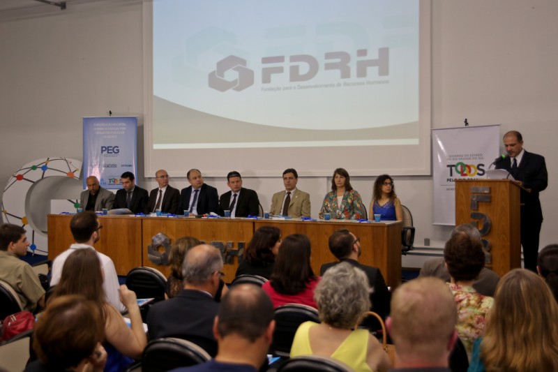 Aniversário de 43 anos da FDRH é marcado pelas parcerias ...